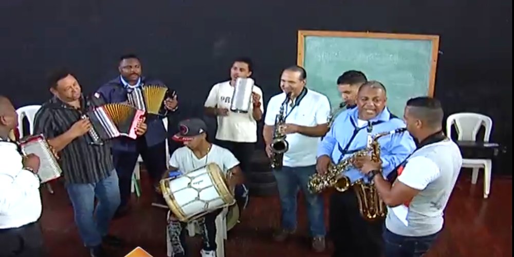 Ritmos y Encantos de mi tierra: Perico Ripiao - I Love Tipico ...